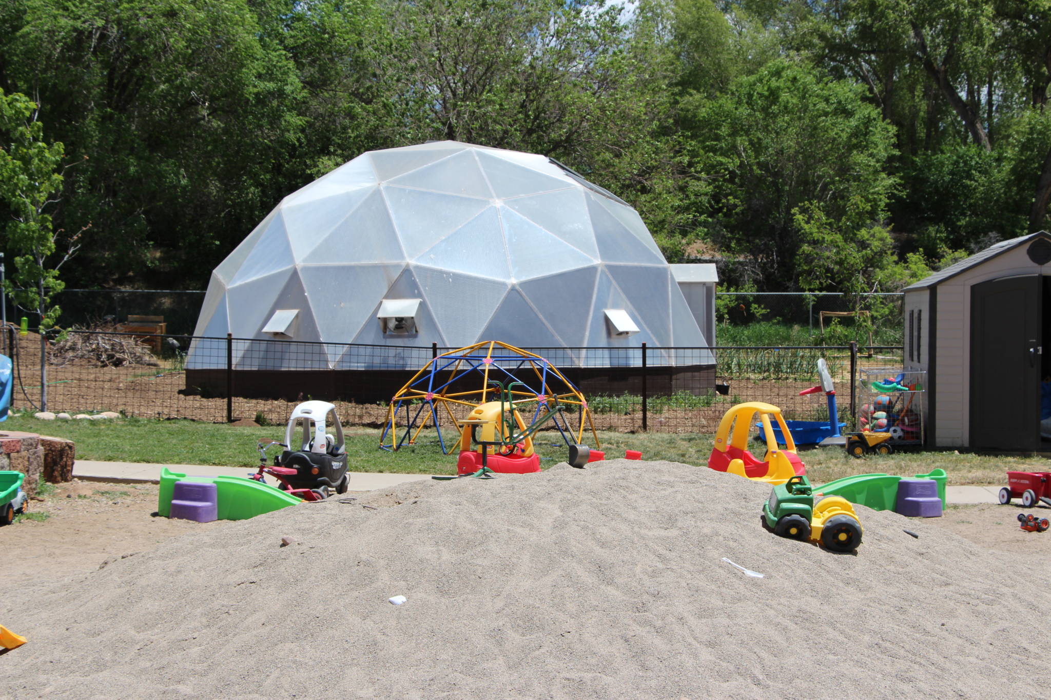 Food Bank Greenhouses - Feeding Our Communities